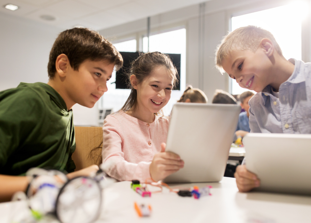 5 DIGITAL SAFETY TIPS THAT ALL PARENTS SHOULD KNOW – Wisetek Market EU